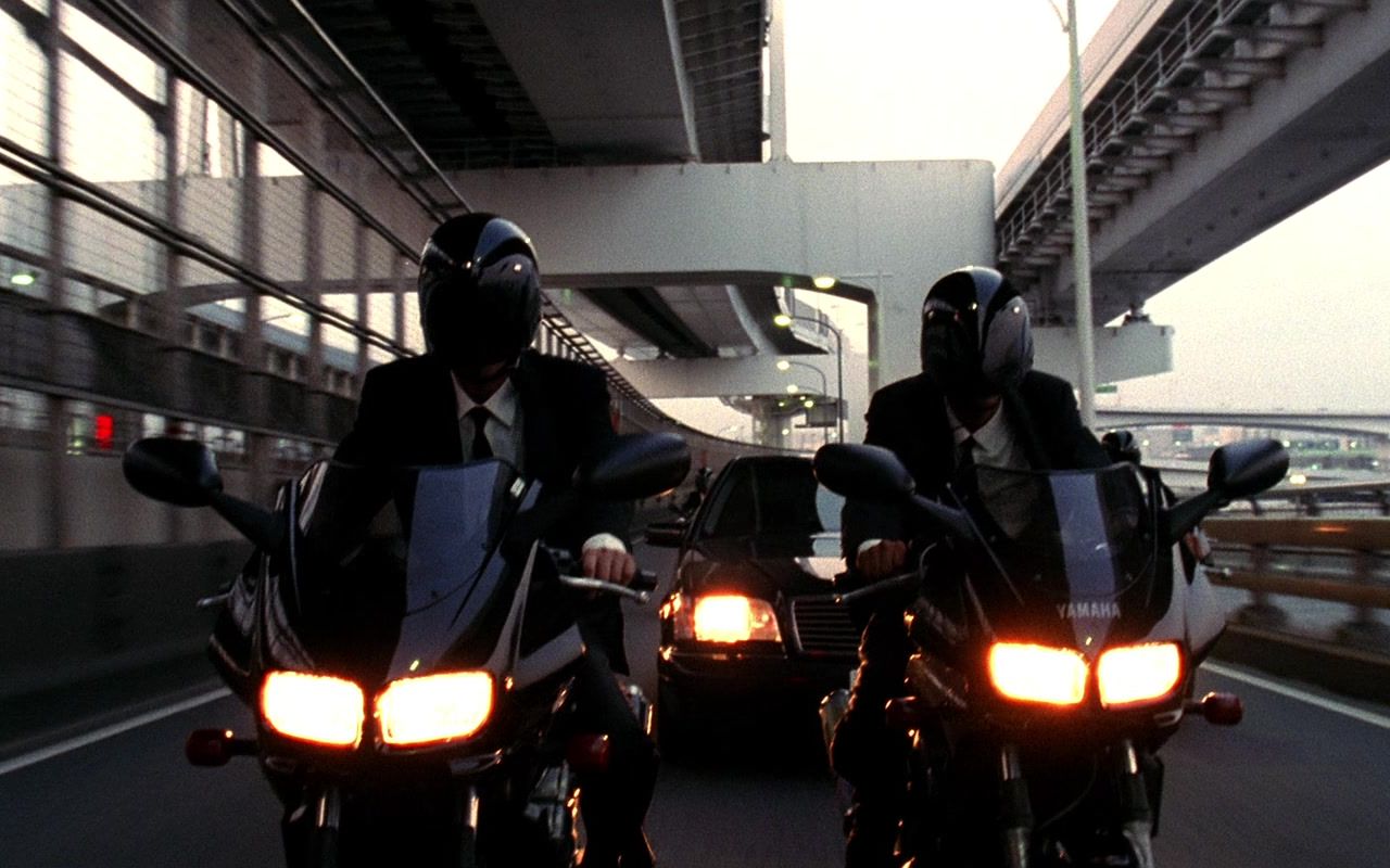 杀死比尔中黑帮女大佬拥有一支摩托车护卫队，你认识这款车吗？_哔哩哔哩_bilibili