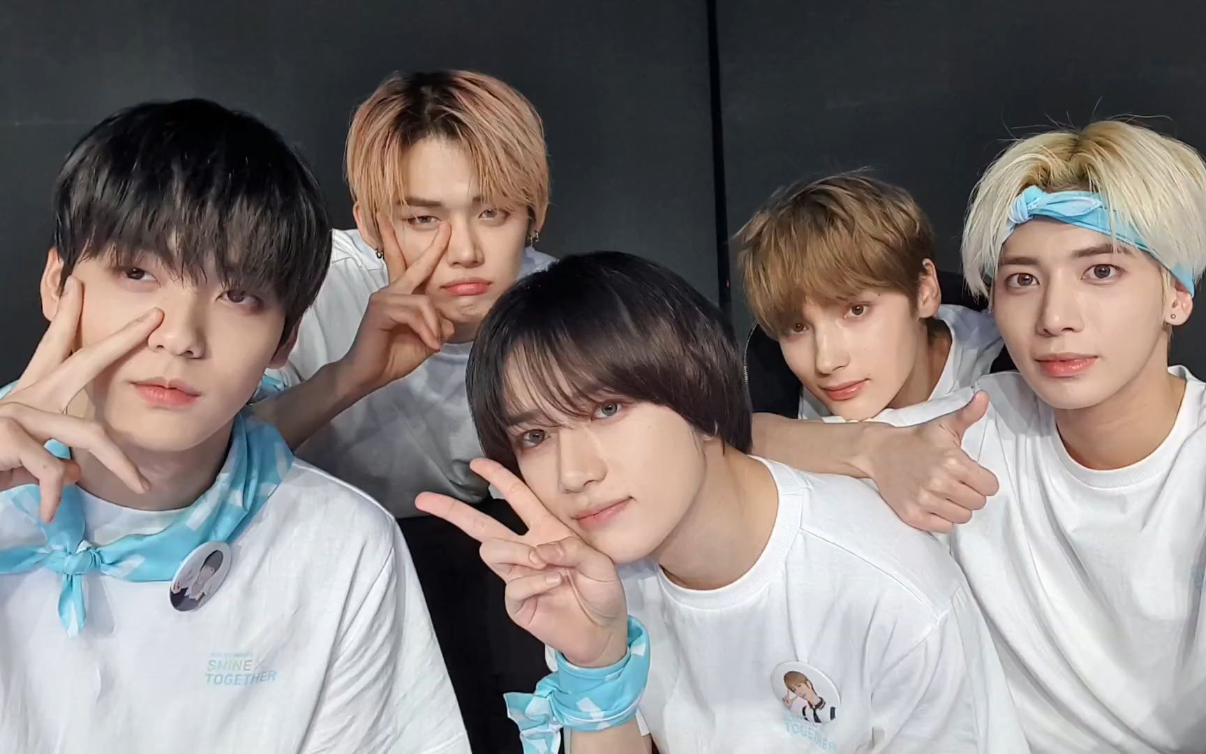 【TXT记录库·中字】210304 fanlive前剧透唠嗑_哔哩哔哩_bilibili