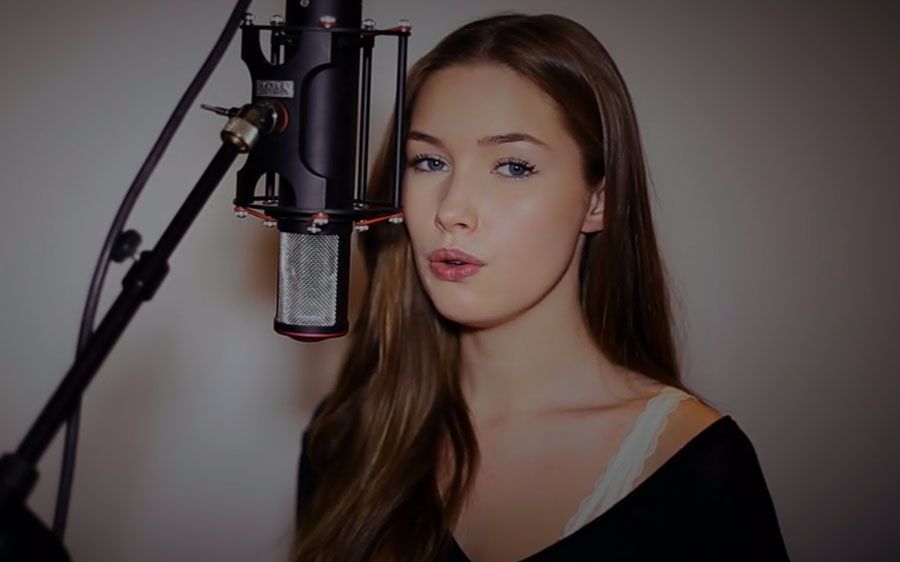 开口跪！Sara Farell翻唱《Faded》 /手机视频壁纸_哔哩哔哩_bilibili