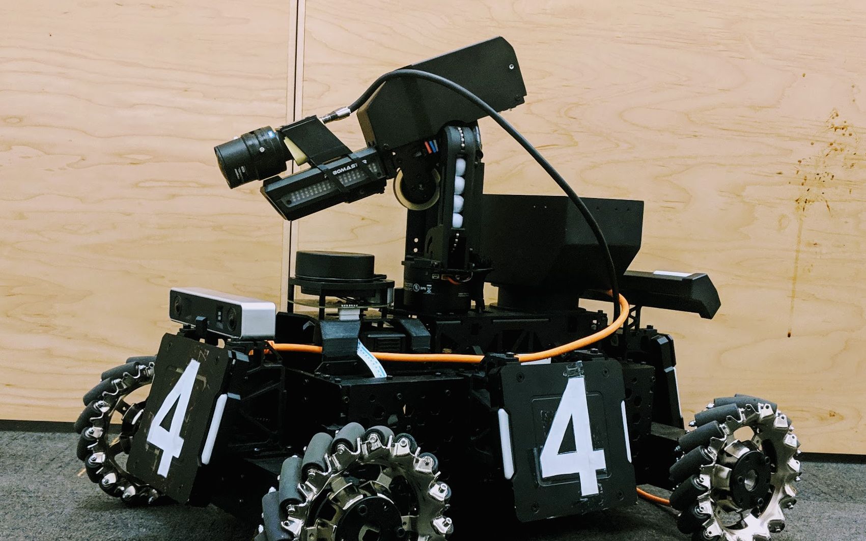 Robomaster at 加州伯克利大学 2020 ICRA Robomaster AI Challenge 展示_哔哩哔哩_bilibili