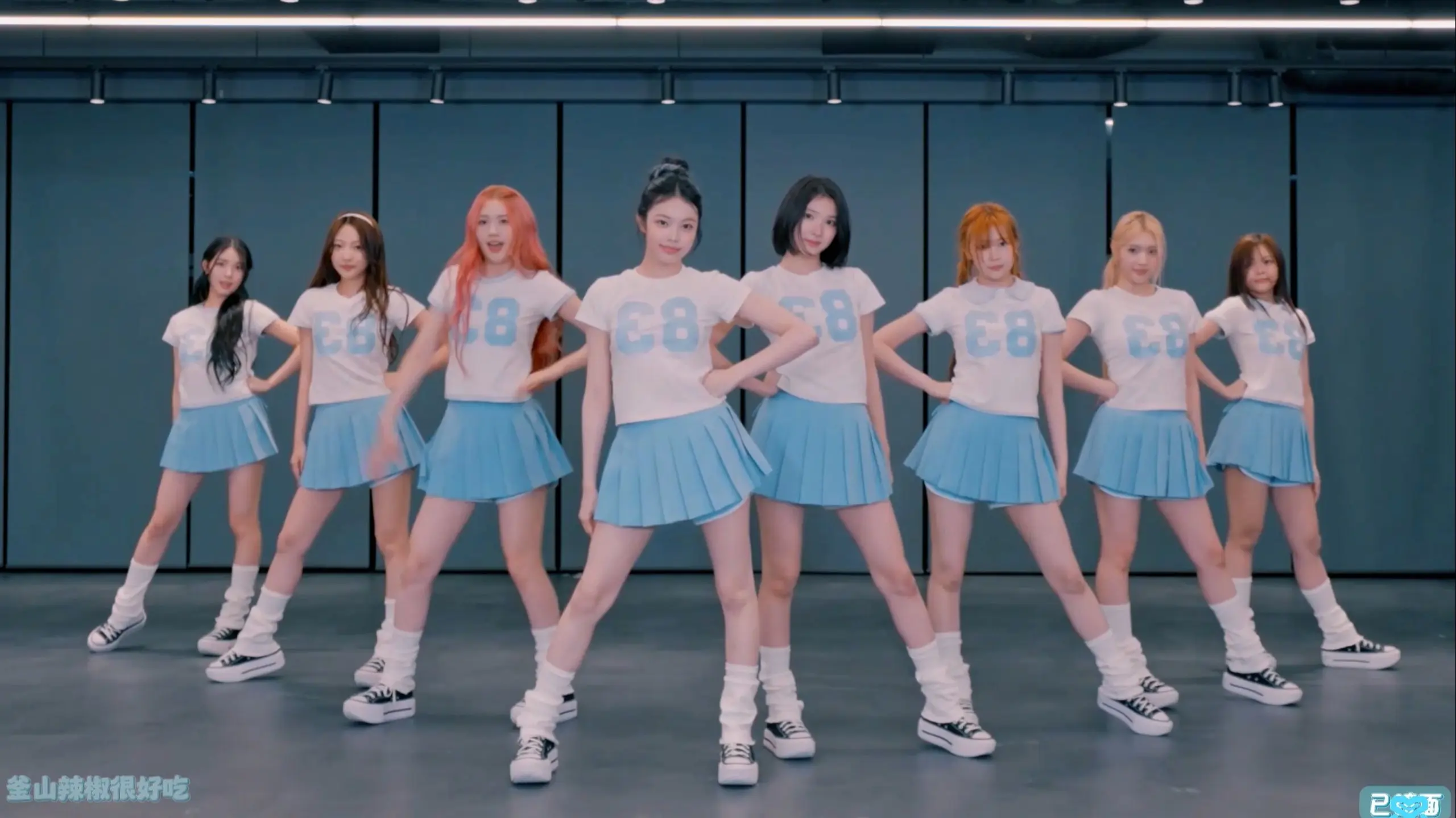 『4K镜面扒舞』 Hearts2Hearts-“Gee” 镜面放大练习室 放大+加亮+音源替换 扒舞用_哔哩哔哩_bilibili