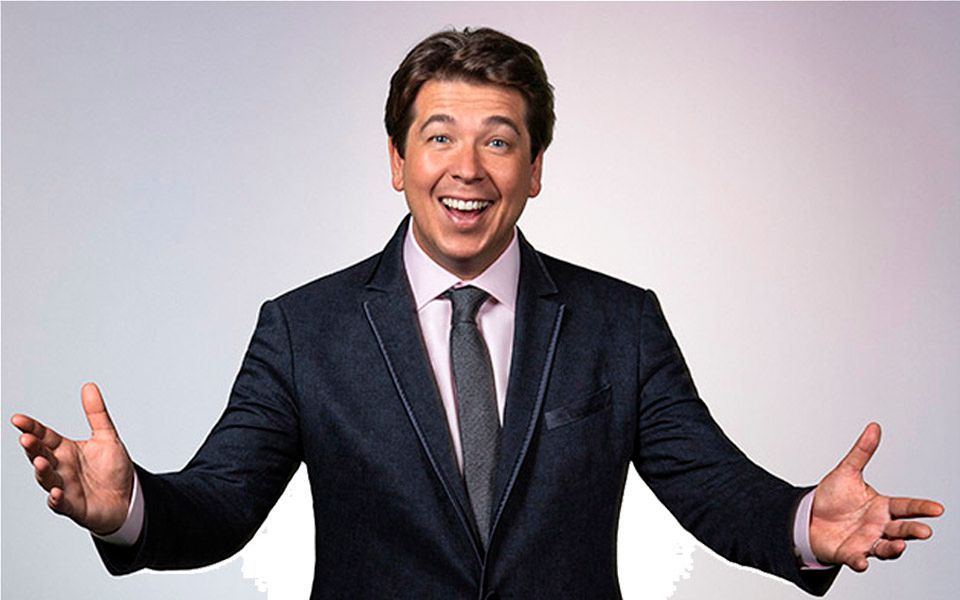 Michael McIntyre -【坐飞机】那些尴尬的事情 - 腐国脱口秀_哔哩哔哩_bilibili