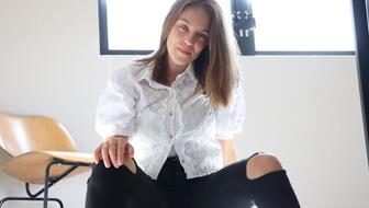 Valerie - Amy Winehouse Allie Sherlock Cover_哔哩哔哩_bilibili