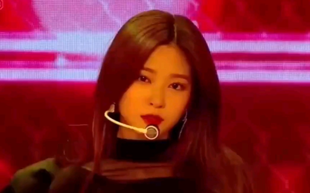 【IZONE】monster+成人礼+catallena+gangsta Cover舞台合集1080P_哔哩哔哩_bilibili