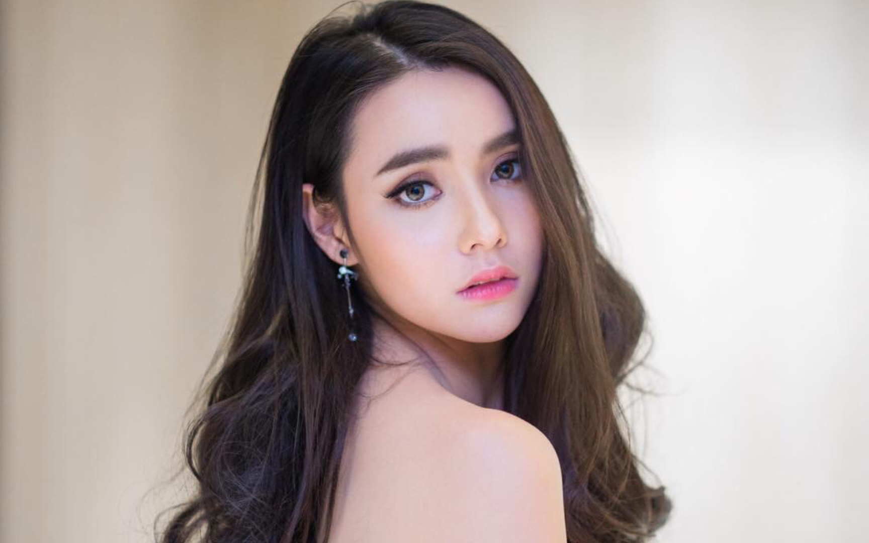 Mookda 代言广告_哔哩哔哩 (゜-゜)つロ 干杯~-bilibili