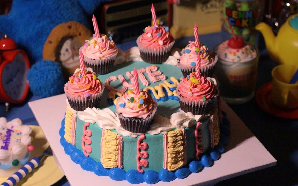 【Benny Cake】纸杯蛋糕＋蛋糕＝可爱 | CUPCAKE + CAKE = CUTE_哔哩哔哩_bilibili