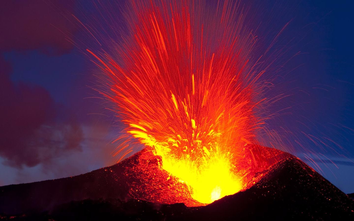 【回到2049】S04E26 地球气息：火山喷发与超级火山_哔哩哔哩 (゜-゜)つロ 干杯~-bilibili