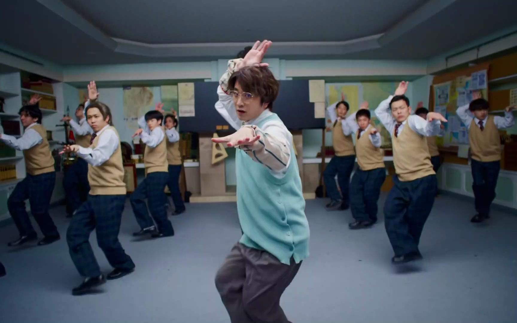 【Laura Shigihara】Zombies on your Lawn 【PVZ ED】-花月凝尘-听歌-哔哩哔哩视频