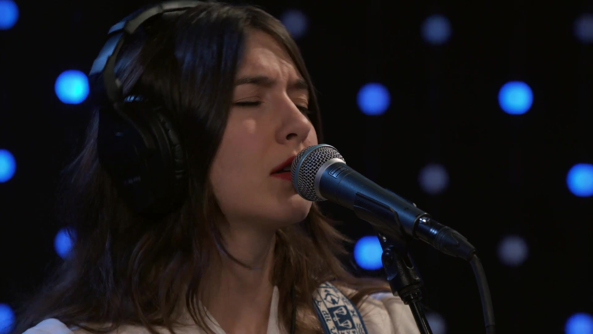 Weyes Blood - 2019 KEXP现场 | Full Performance (Live on KEXP)_哔哩哔哩_bilibili