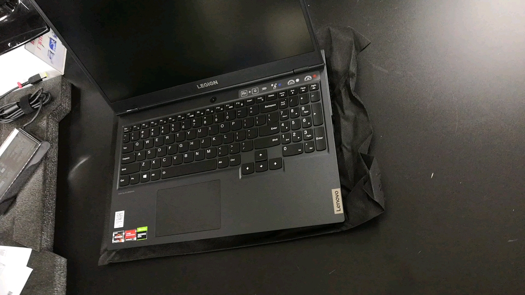 R7000 2020开机测试_哔哩哔哩_bilibili