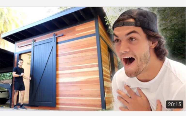 【Dolan Twins】I Bought My Brother a HOUSE As a Housewarming Gift!_哔哩哔哩 ...