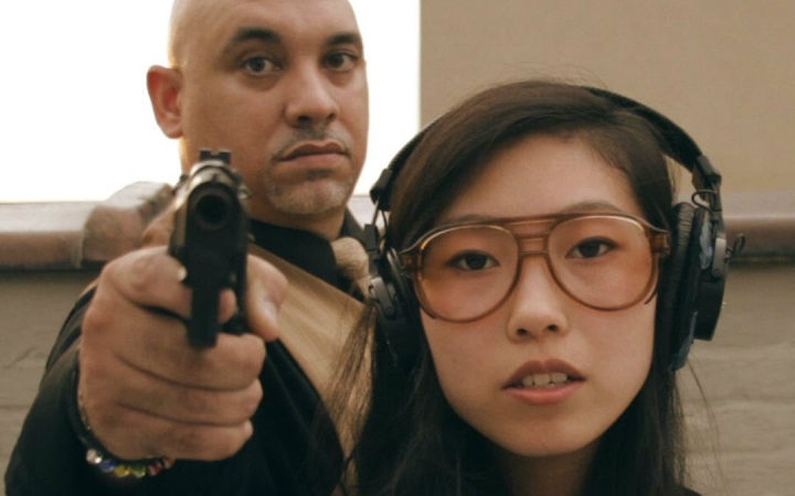 【Awkwafina】亚裔rapper- My V@g- (Official Video)_哔哩哔哩 (゜-゜)つロ 干杯~-bilibili