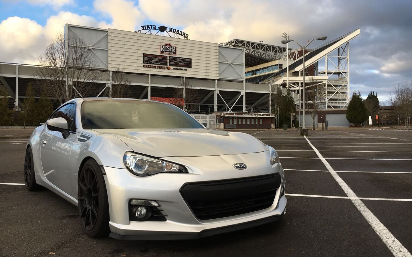 《PIE车》第一季 第二集 2014 斯巴鲁 BRZ 《PIE CAR》S1E2 2014 SUBARU BRZ_哔哩哔哩_bilibili