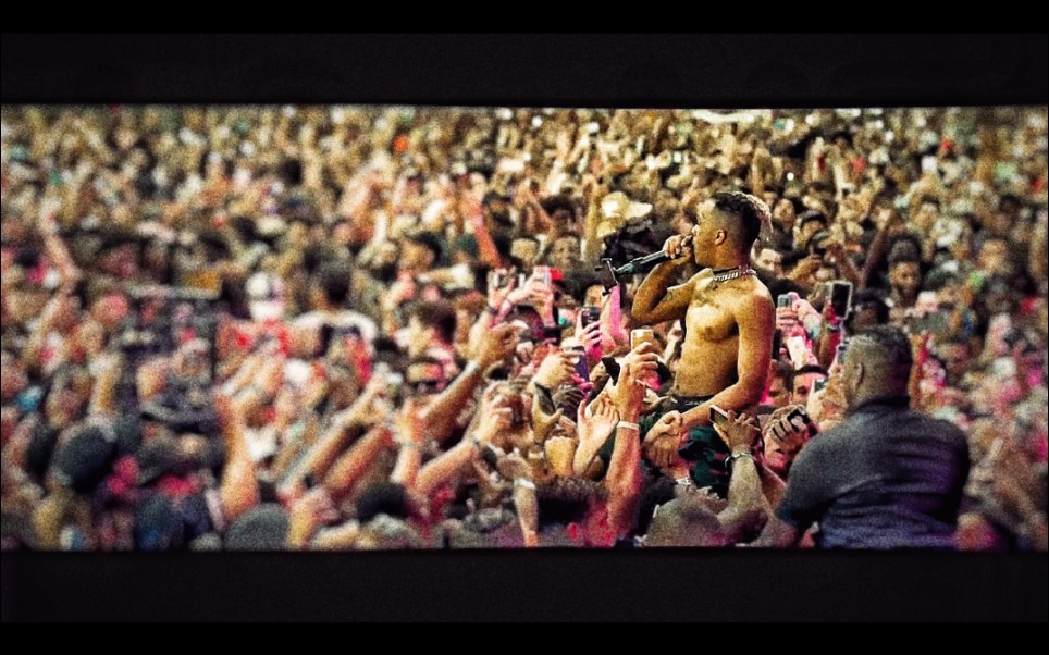 XXXTENTACION - LOOK AT ME [LIVE TV FROM ROLLING LOUD]_哔哩哔哩_bilibili