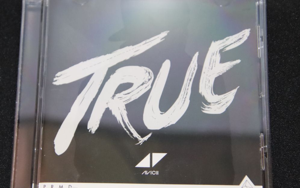 【开箱】Avicii专辑True开箱_哔哩哔哩_bilibili