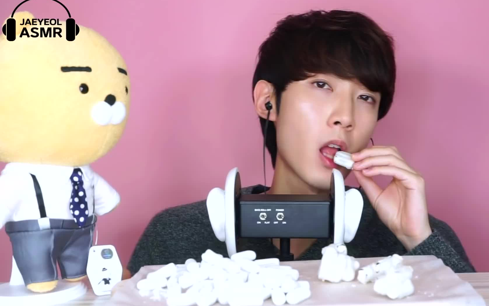 【JaeYeol ASMR】吃（可食用）粉笔糖葫芦_哔哩哔哩_bilibili