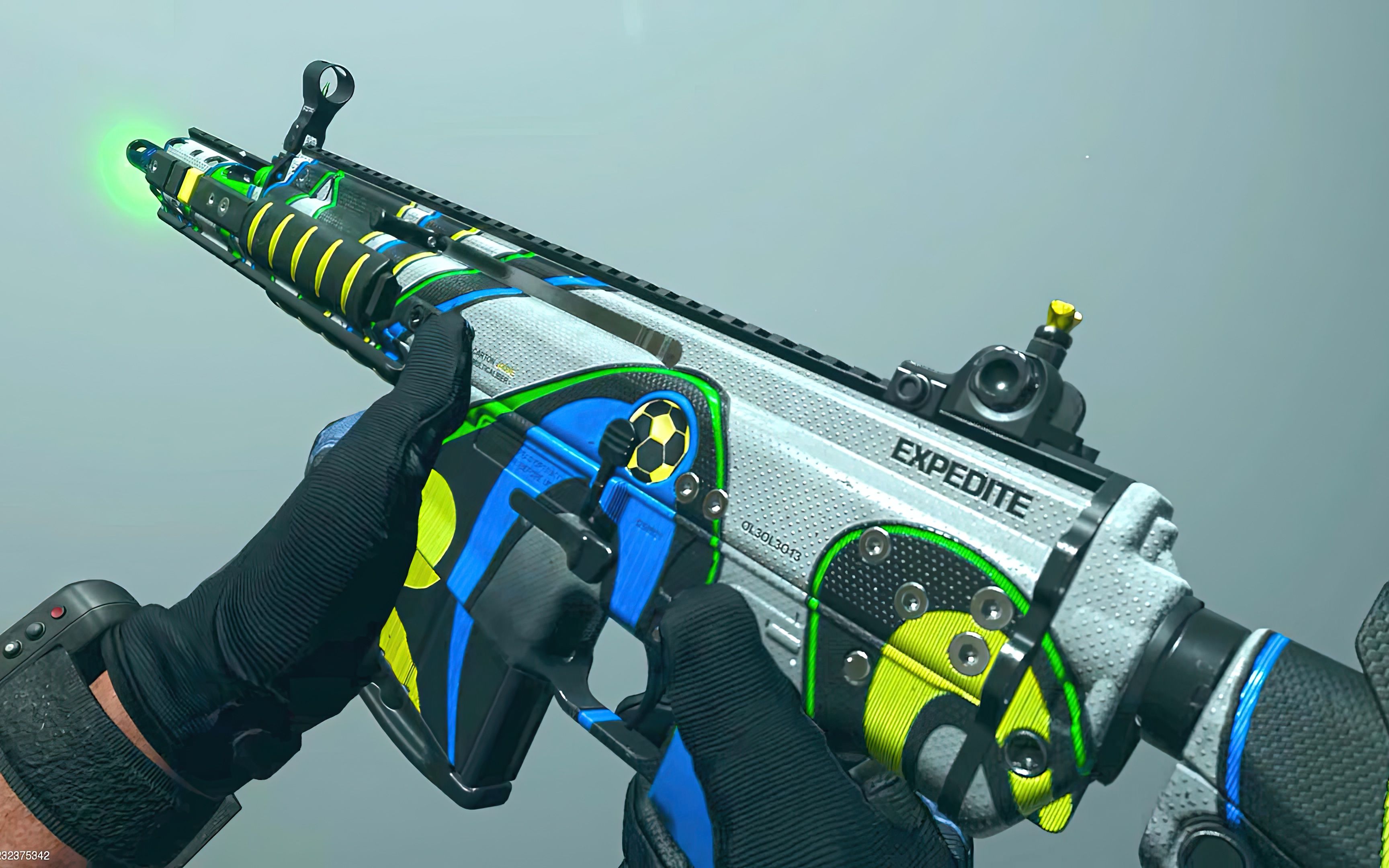 COD19世界杯Scar和Aug皮肤展示+黄金效果 - 视频下载 Video Downloader