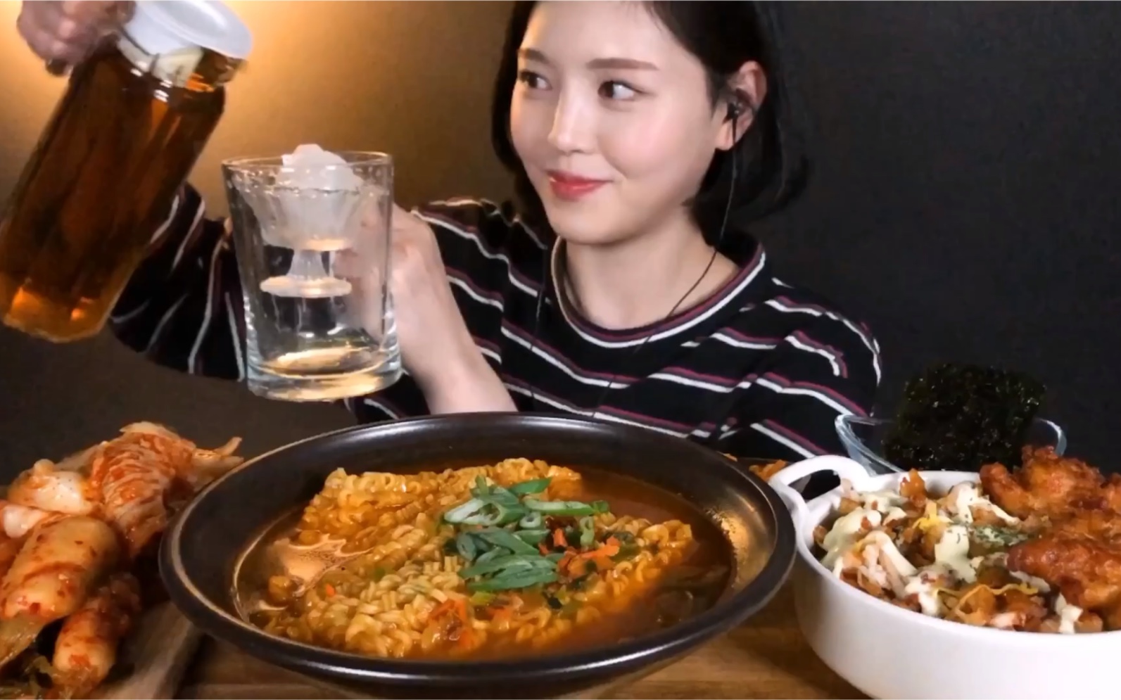 Eat with boki （剪说话）方便面加米饭配肉，再加泡菜~吃播咀嚼音日常生活美食宵夜吃饭_哔哩哔哩 (゜-゜)つロ 干杯~-bilibili