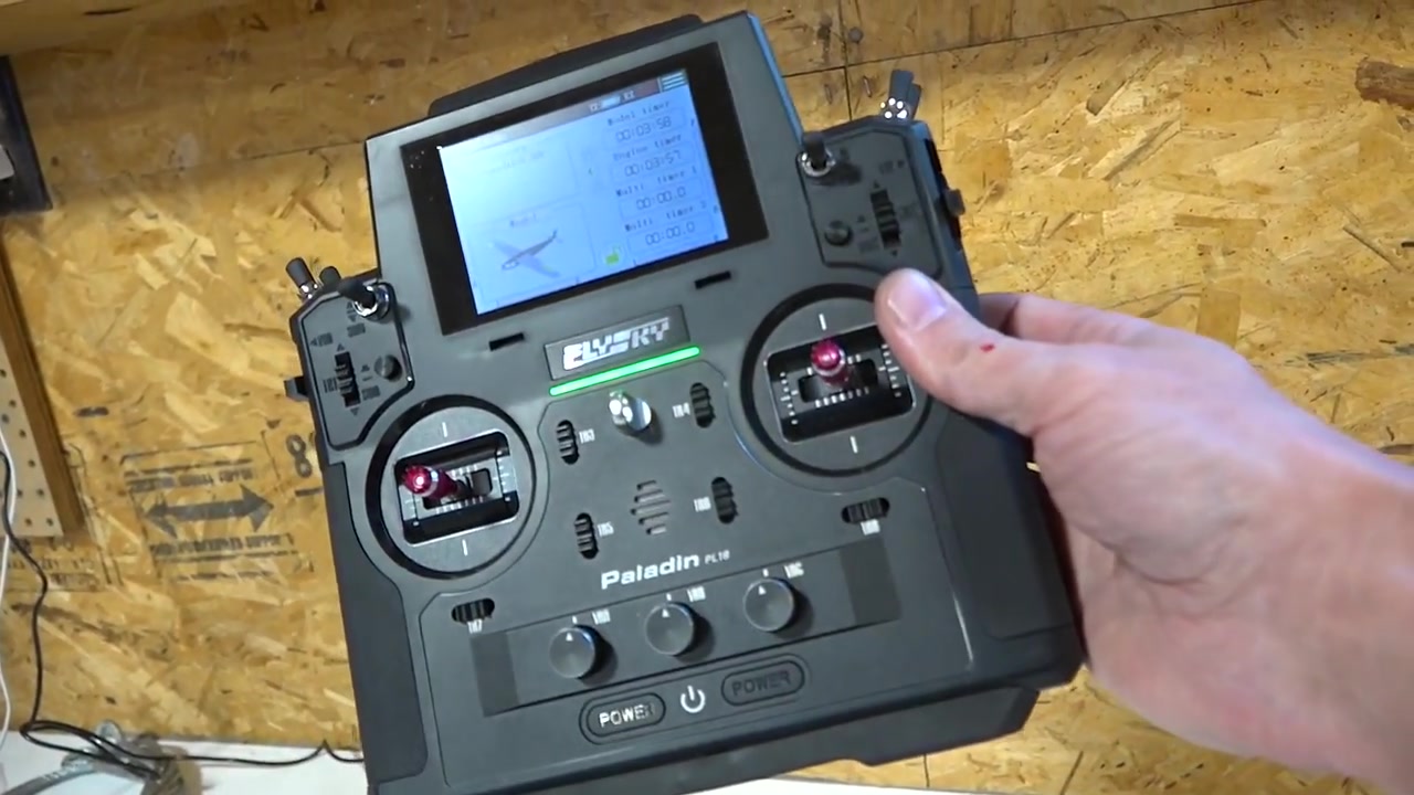 FlySky PL18 富斯新上市遥控器PL18_哔哩哔哩_bilibili