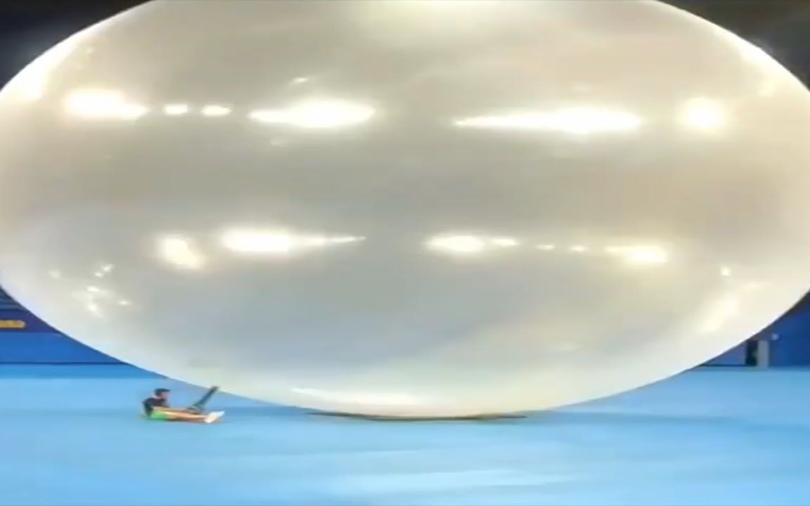 【仙逝级】不要笑挑战-MOMEM--MOMEM--哔哩哔哩视频