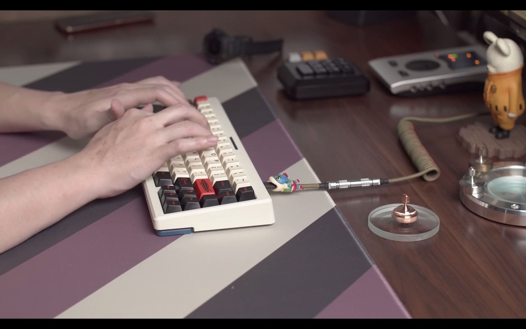 【键盘声测试】Matrix Noah w/ T1 Switch_哔哩哔哩_bilibili