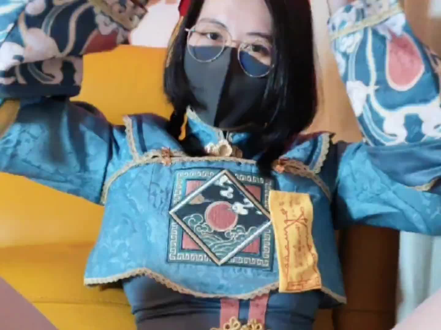 【Naimi奶咪】小僵尸手势舞 - 视频下载 Video Downloader