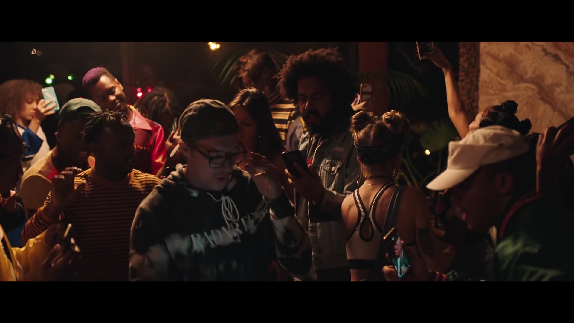 【Major Lazer】全新单曲Run Up 官方MV1080P超清(feat. PARTYNEXTDOOR & Nicki Minaj ...