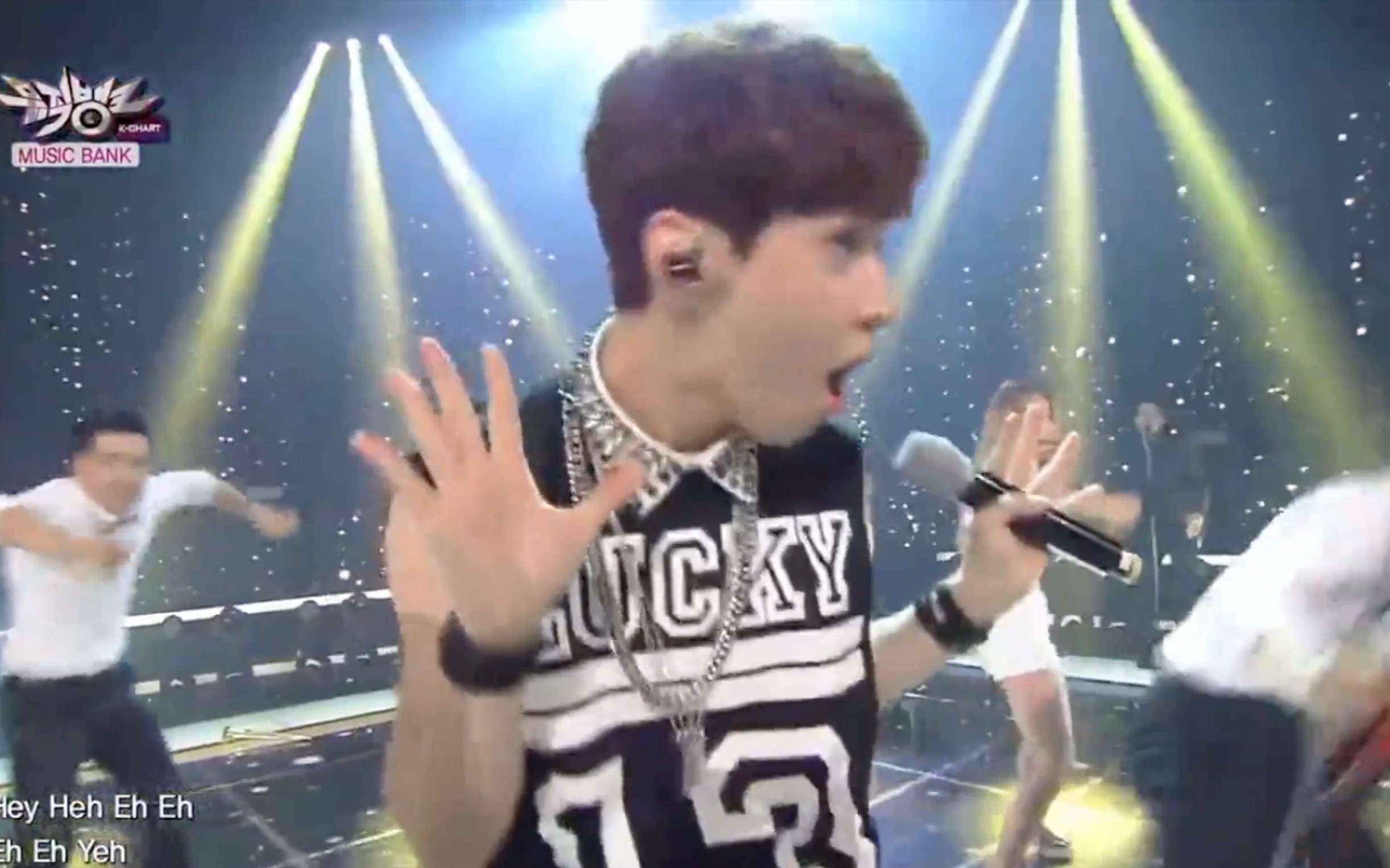 Henry刘宪华 自作曲「Bad Girl」音乐银行+人气歌谣打歌舞台混剪_哔哩哔哩_bilibili