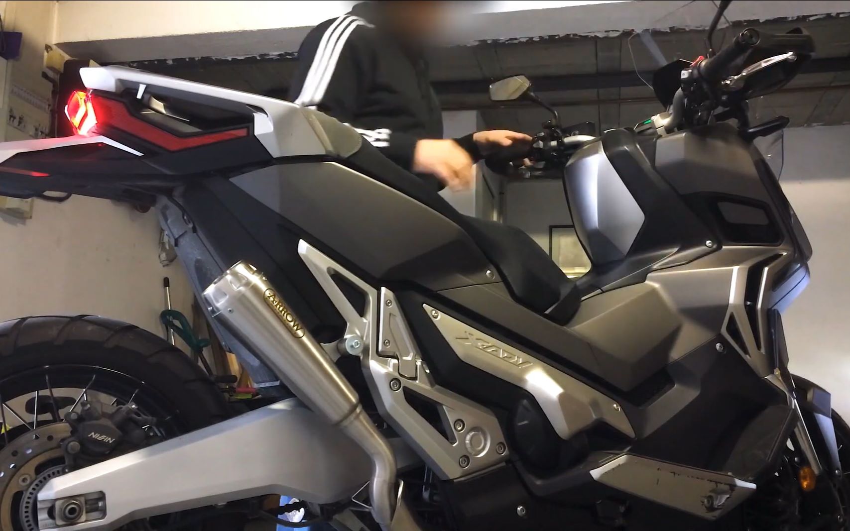 HONDA X-ADV改装排气声浪合集_哔哩哔哩_bilibili