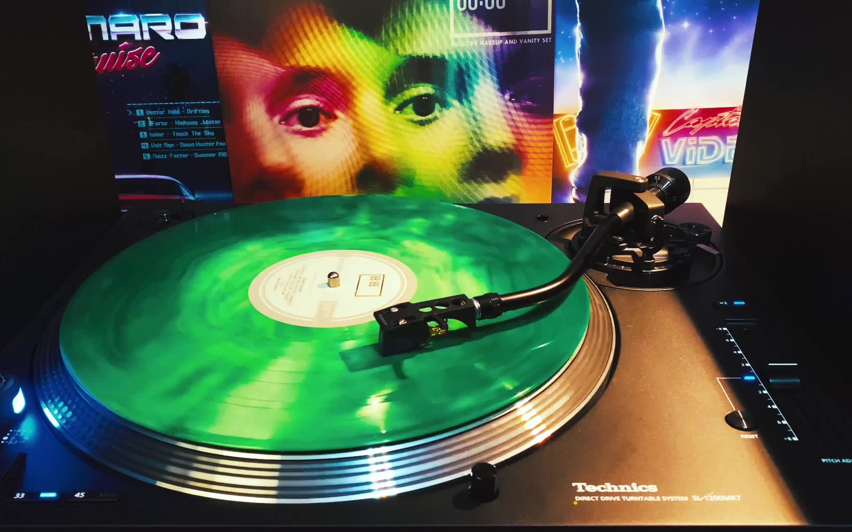 太空夢境 复古合成器浪潮/Synthwave 88:88 - Makeup And Vanity Set 黑胶 试听_哔哩哔哩_bilibili