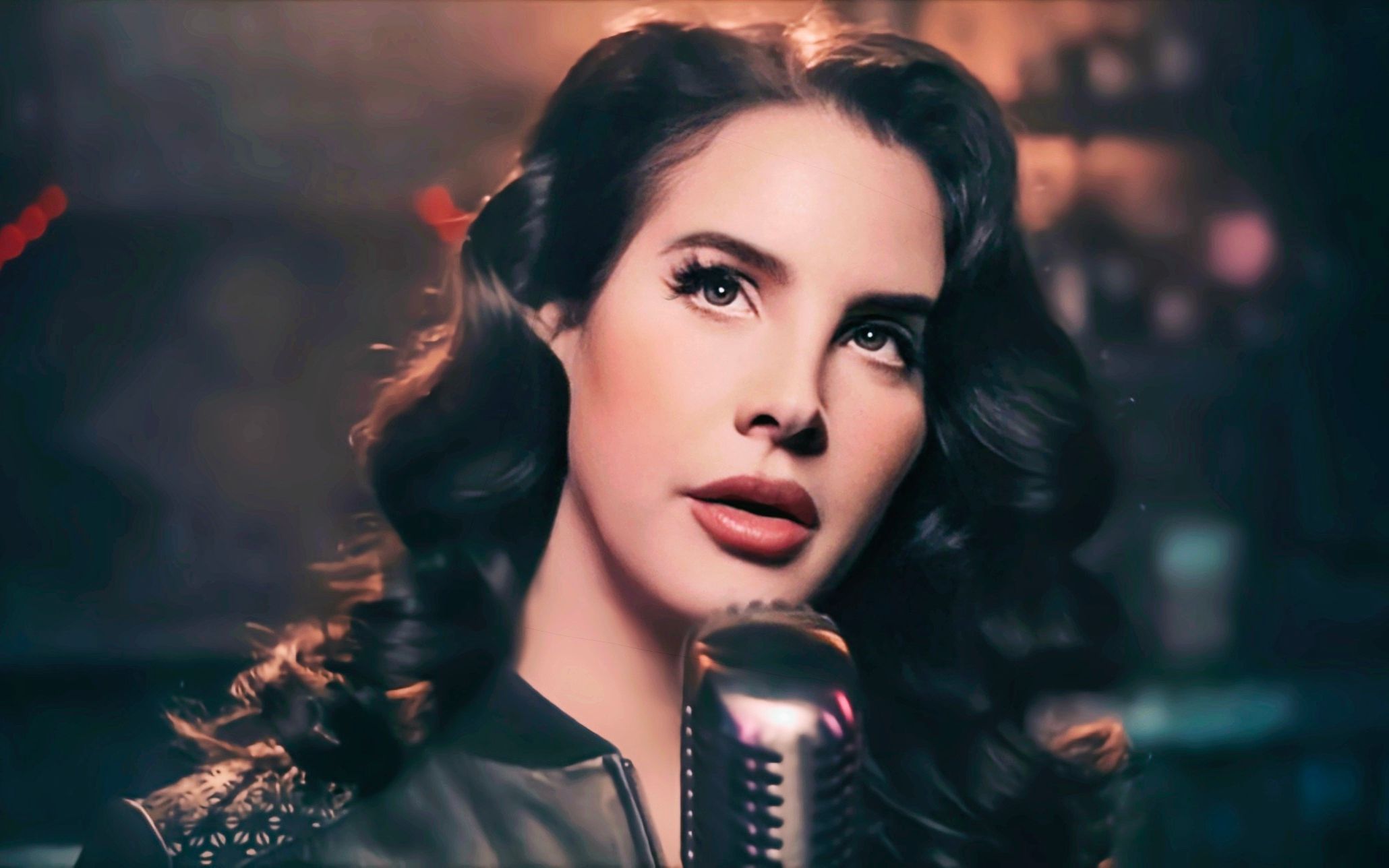 【最新现场】Lana Del Rey首演《Let Me Love You Like A Woman》_哔哩哔哩 (゜-゜)つロ 干杯 ...