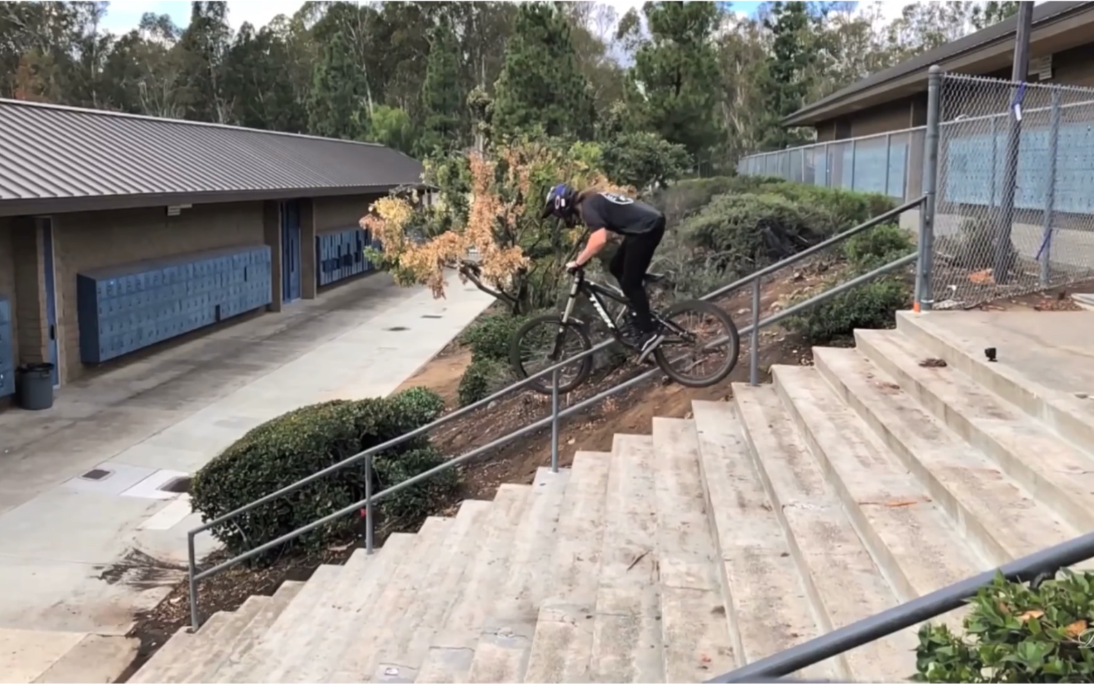 重车玩街 DYLAN STARK MTB STREET VIDEO PART 2018_哔哩哔哩_bilibili