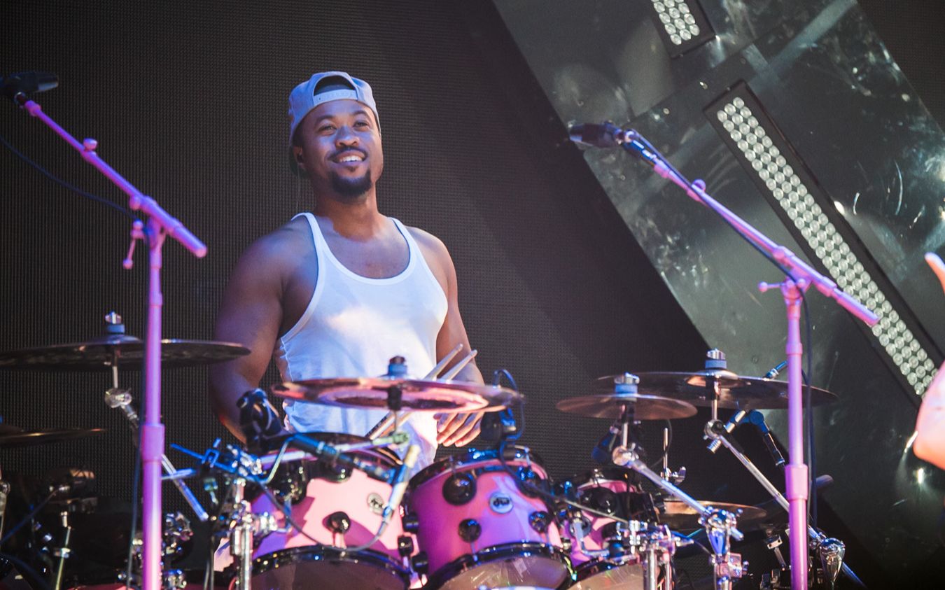 【架子鼓】Tony Royster Jr. 教你线性节奏打法_哔哩哔哩_bilibili