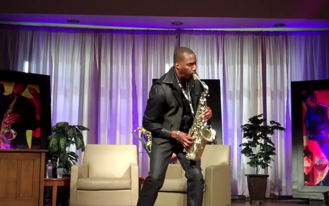 【萨克斯】Because Of You - Eric Darius (Smooth Jazz Family)_哔哩哔哩_bilibili