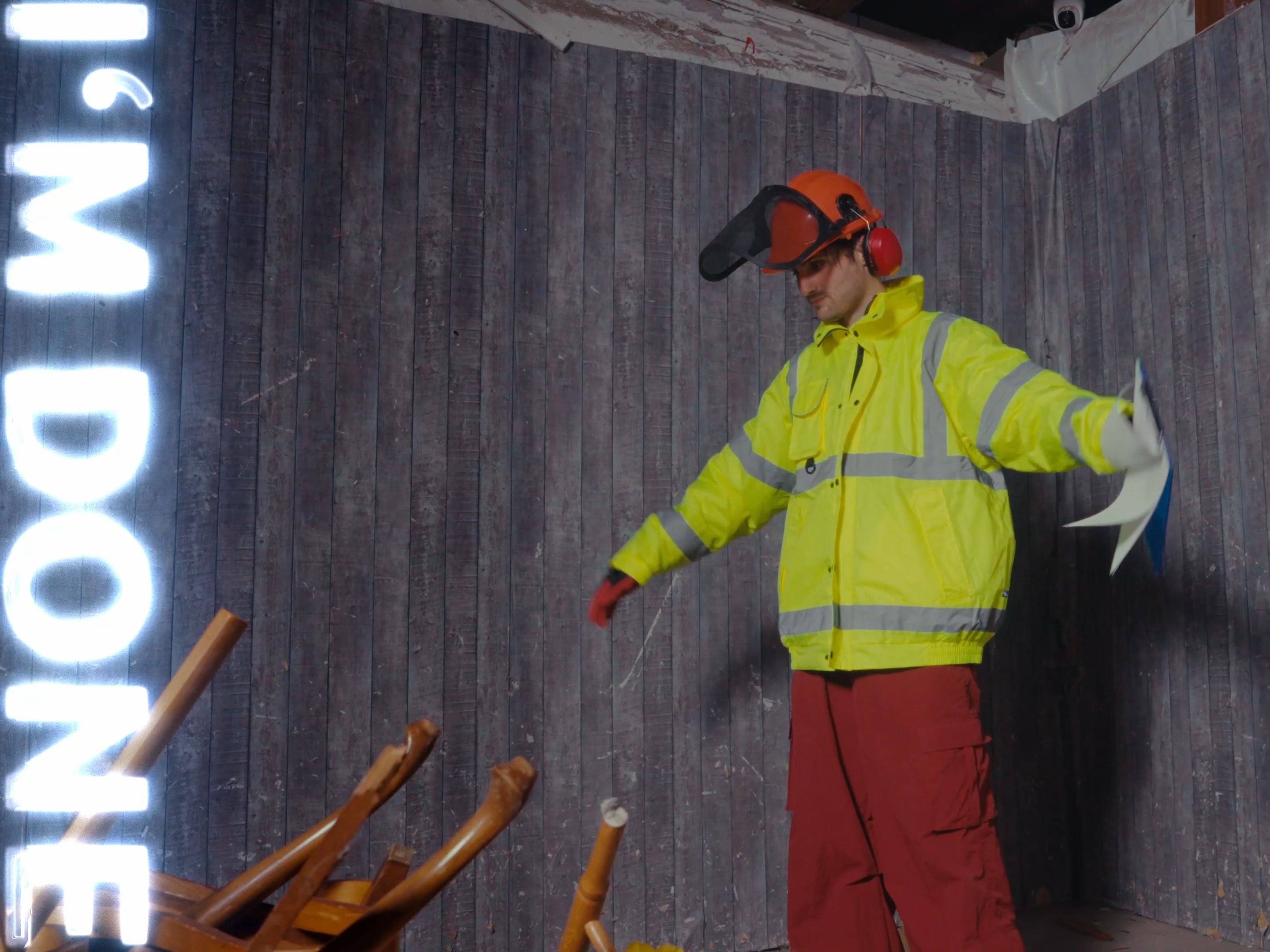 【官方MV】Chris James - I'm Done-弘杉冬青-英音音乐-哔哩哔哩视频