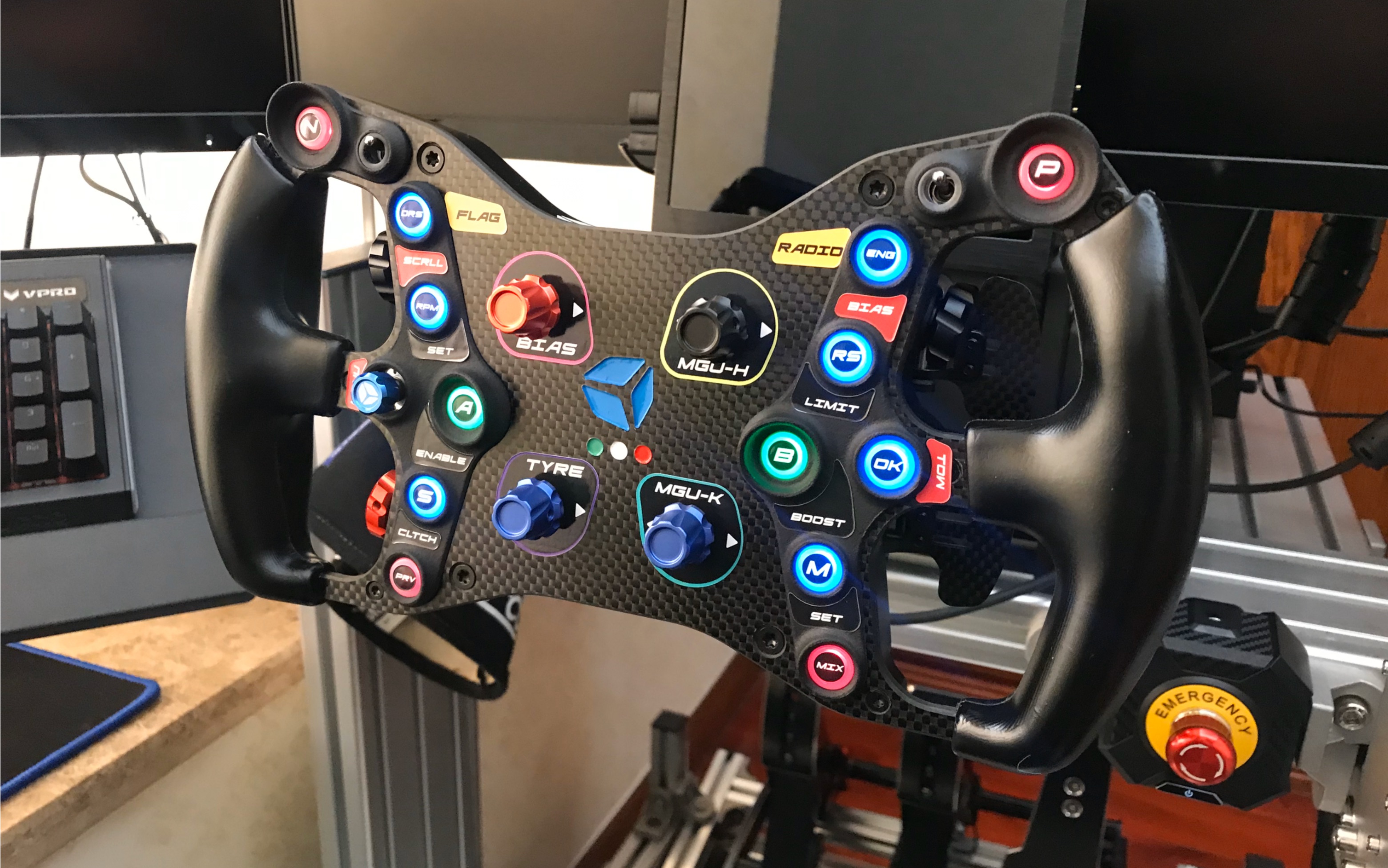 今天它来了！cube controls formula pro方向盘_哔哩哔哩 (゜-゜)つロ 干杯~-bilibili