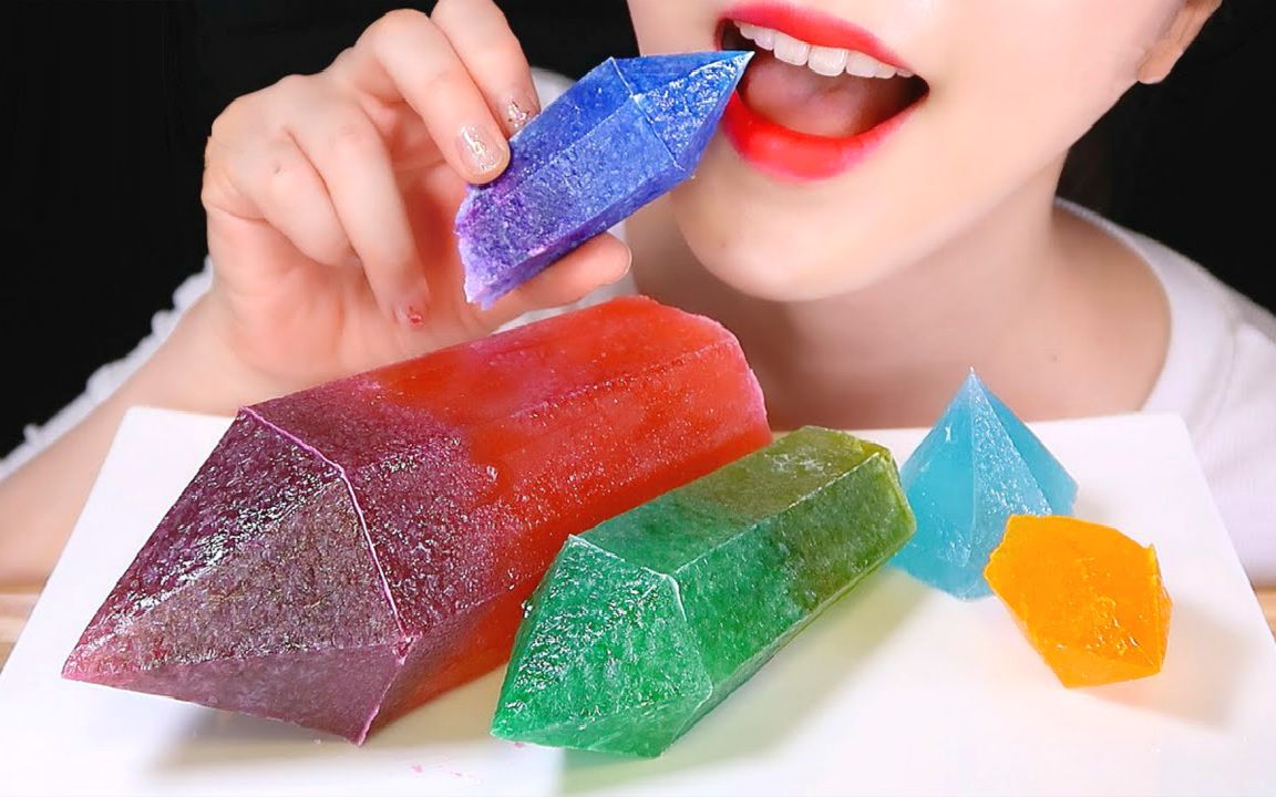 asmr choa ☆ 巨型晶石琥珀糖 食音咀嚼音（有底噪）（新）_哔哩哔哩_bilibili