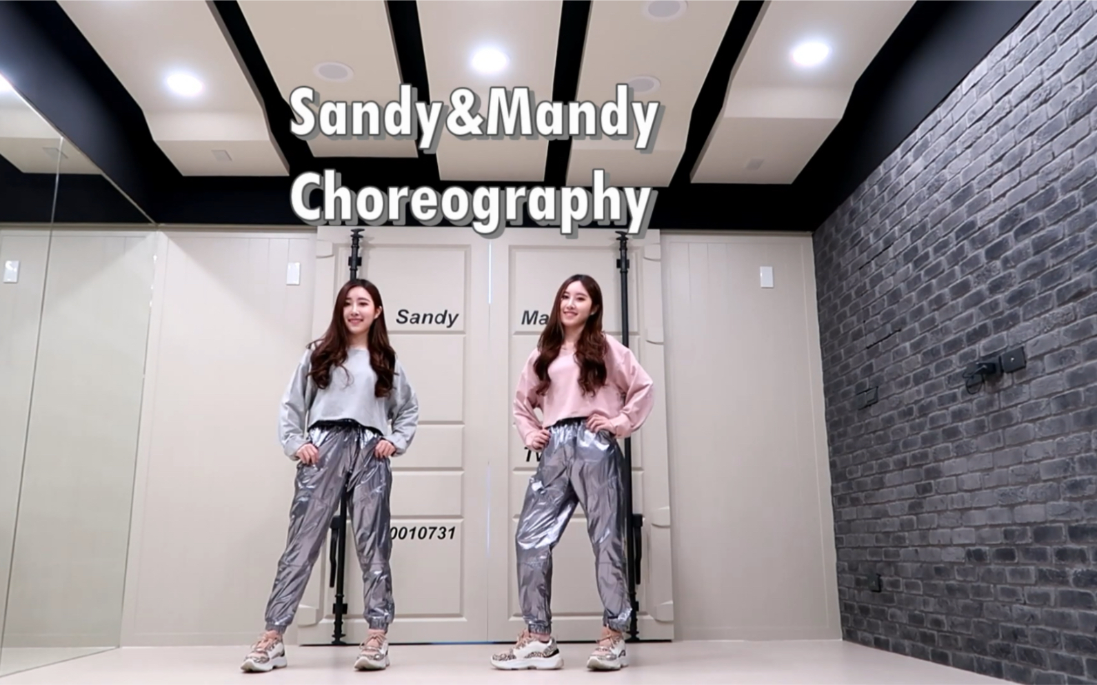 【Sandy Mandy】TONES AND I - DANCE MONKEY_哔哩哔哩_bilibili