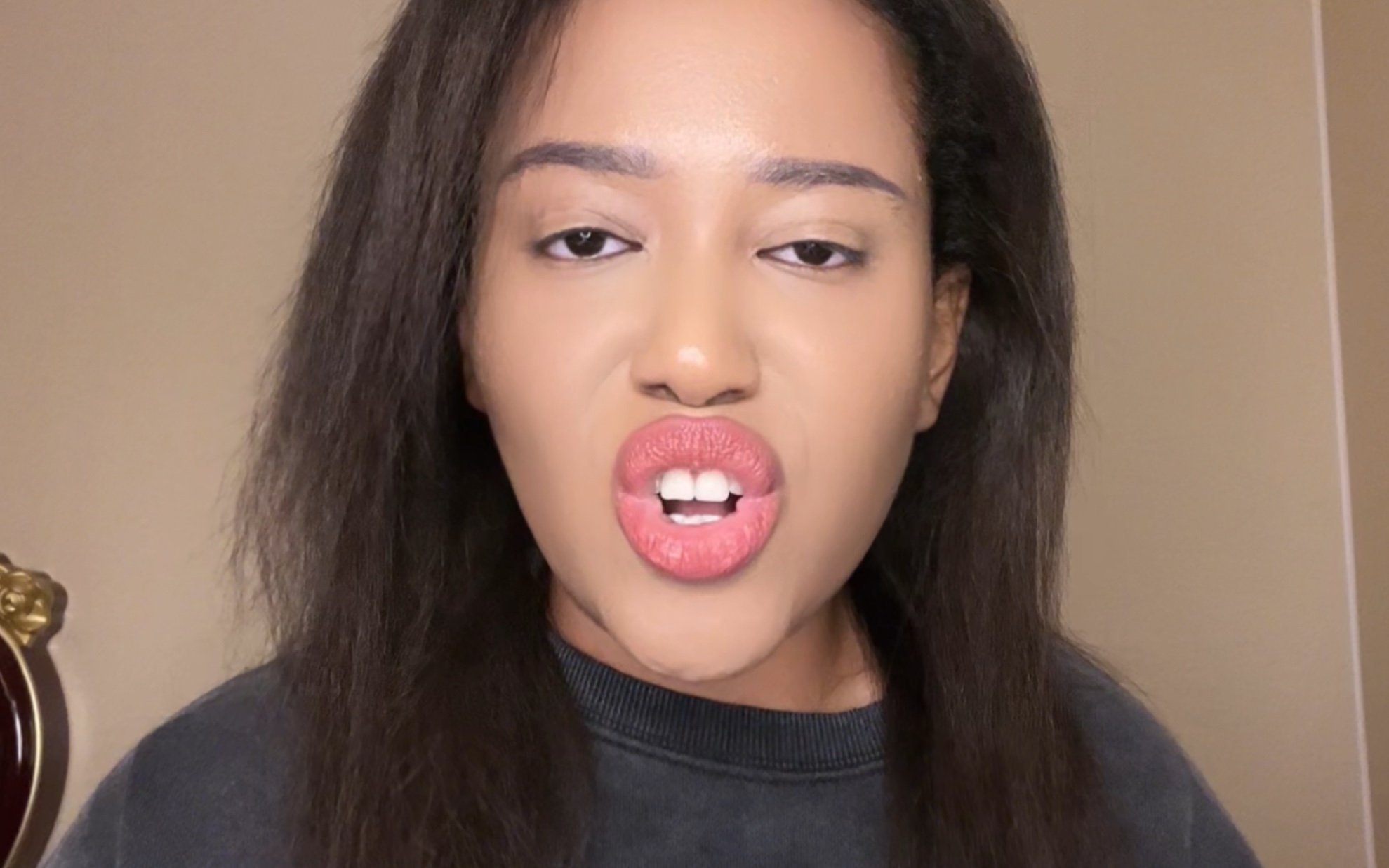 有这样的网友是我的福-妮娜Nina_1212-妮娜Nina_1212-哔哩哔哩视频