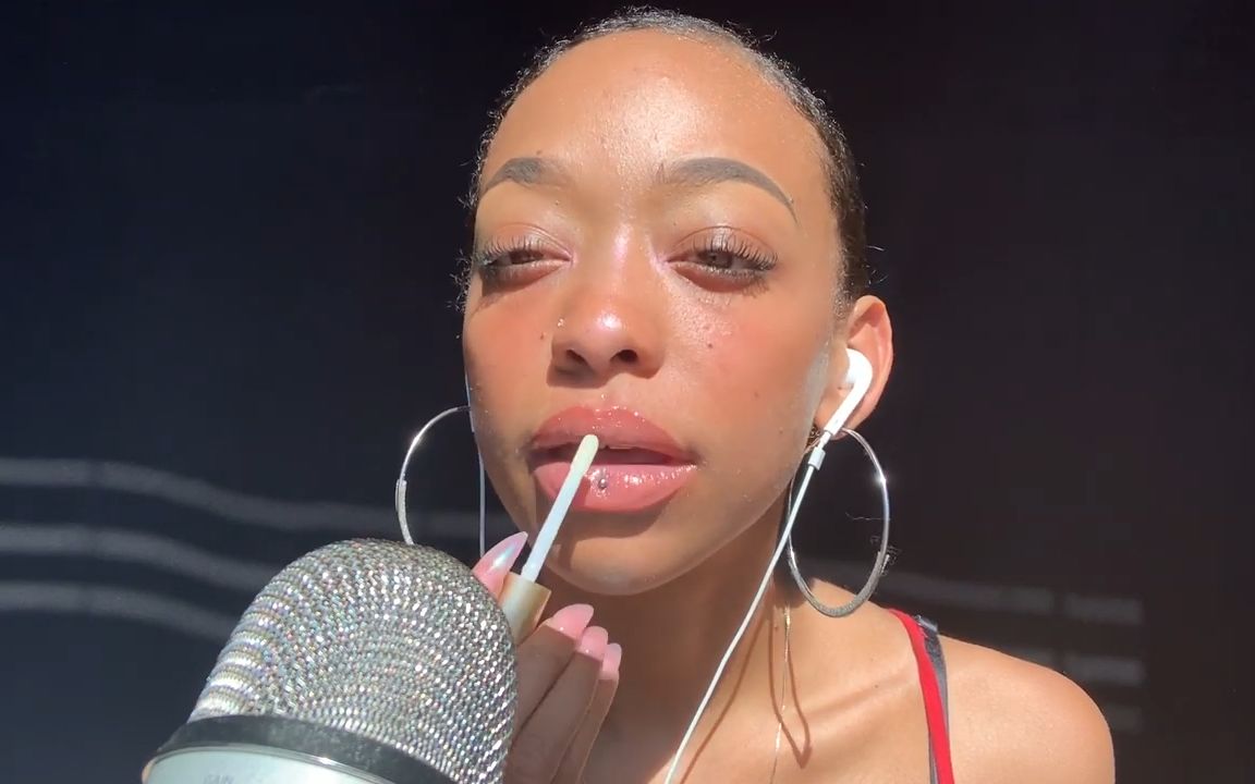 【助眠】chynaunique试色丝芙兰唇蜜套装，绝美乔娜小姐姐_哔哩哔哩 (゜-゜)つロ 干杯~-bilibili