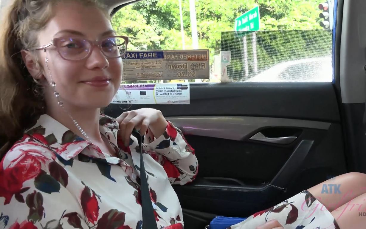 和Elena Koshka小姐姐去新加坡逛自然博物馆学习新知识_哔哩哔哩 (゜-゜)つロ 干杯~-bilibili