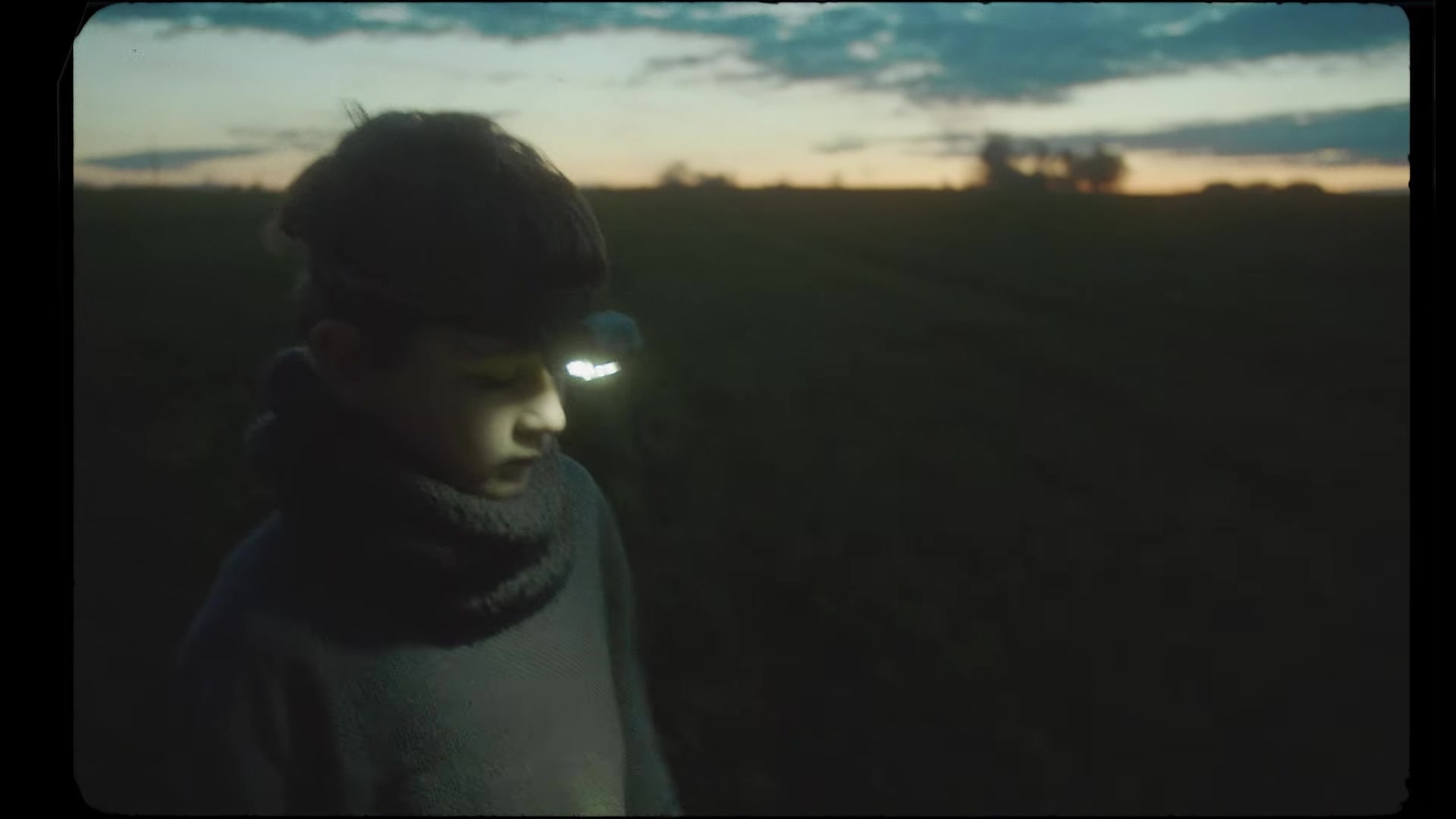 Hania Rani - 'Home' (官方MV) [Gondwana Records]_哔哩哔哩_bilibili