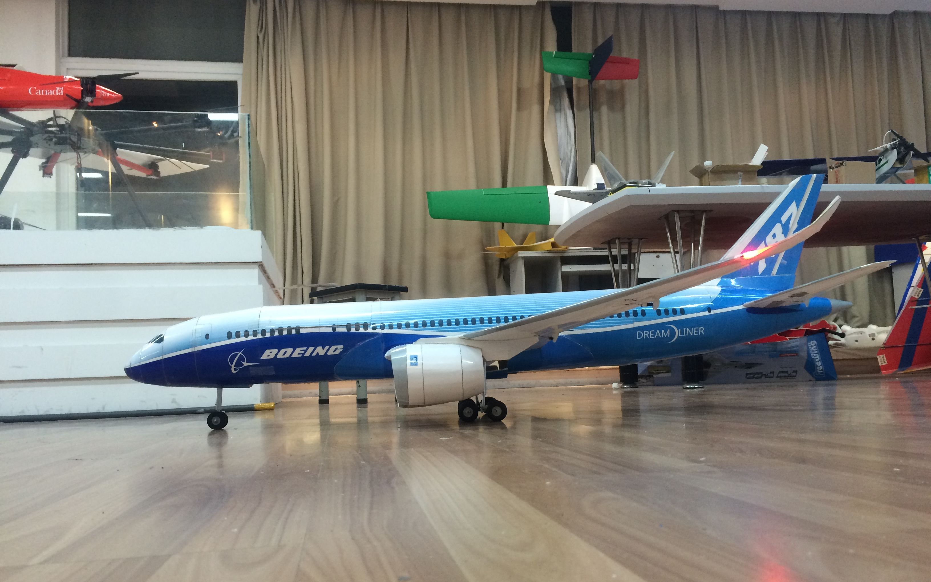 【原创】波音787航模制作全过程-小东_哔哩哔哩_bilibili