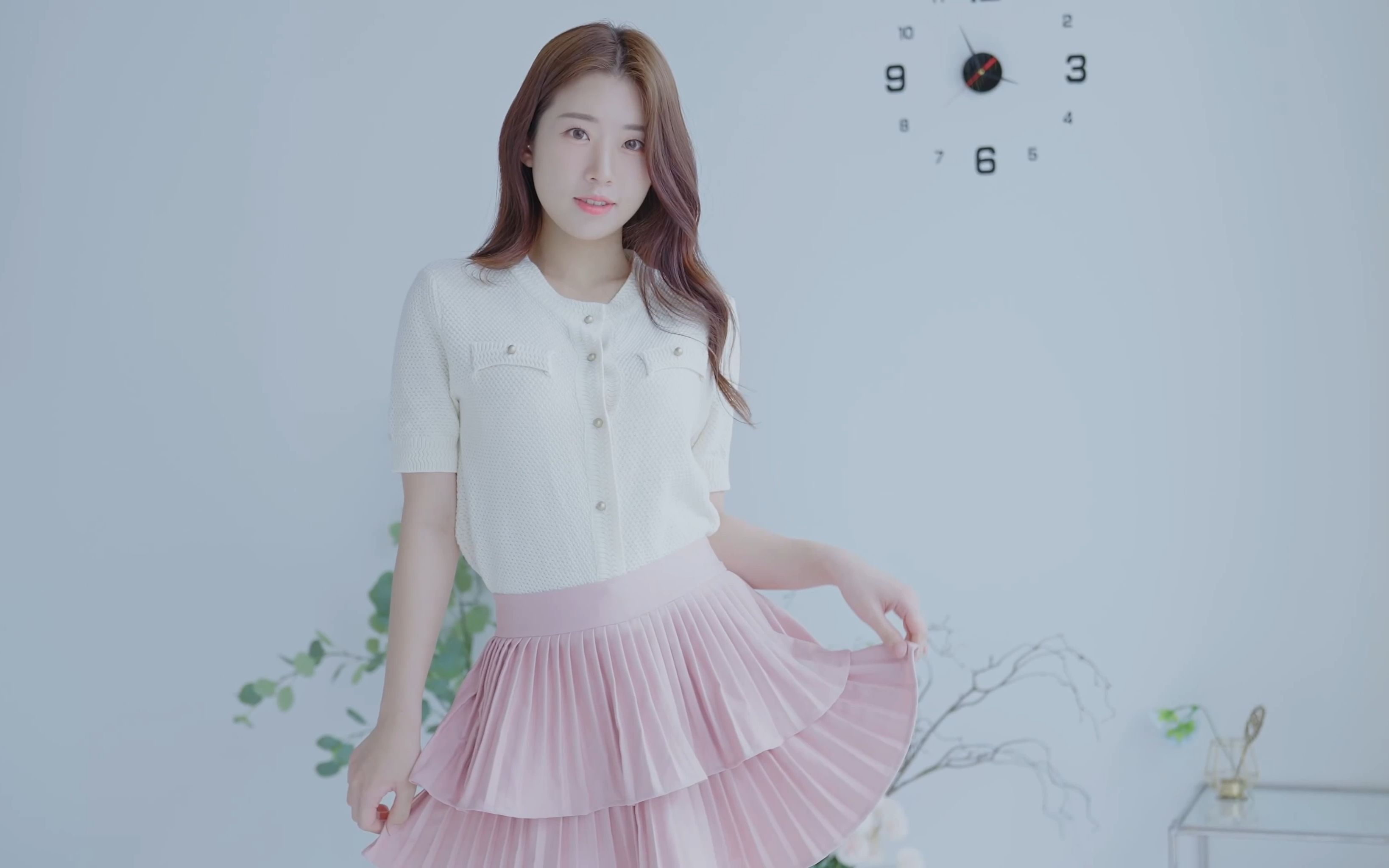 【搬运】Seoyoon杨书允穿搭合集48 - 视频下载 Video Downloader