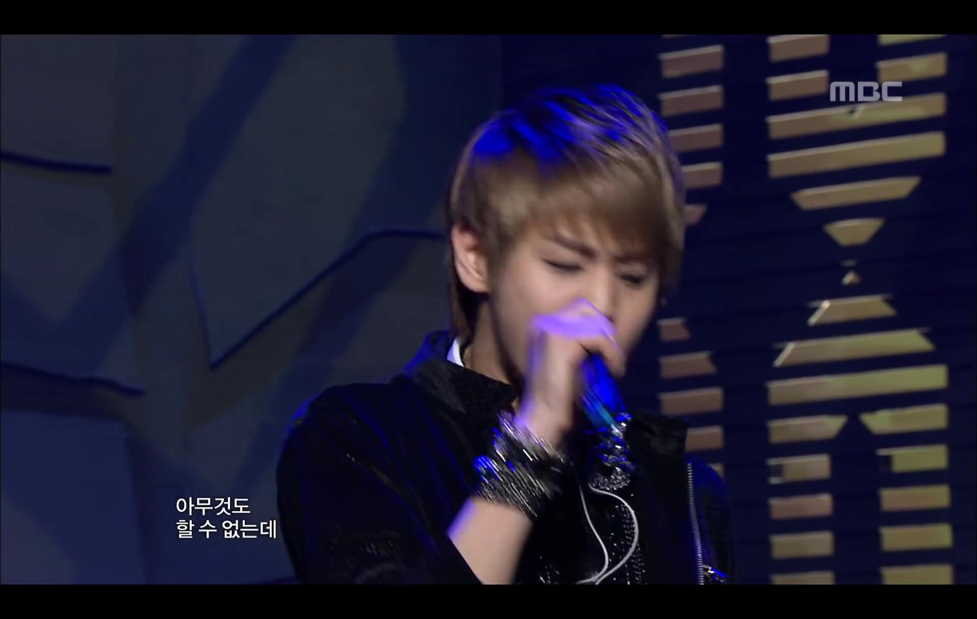 BEAST - Shock, 音乐中心 20100313_哔哩哔哩_bilibili