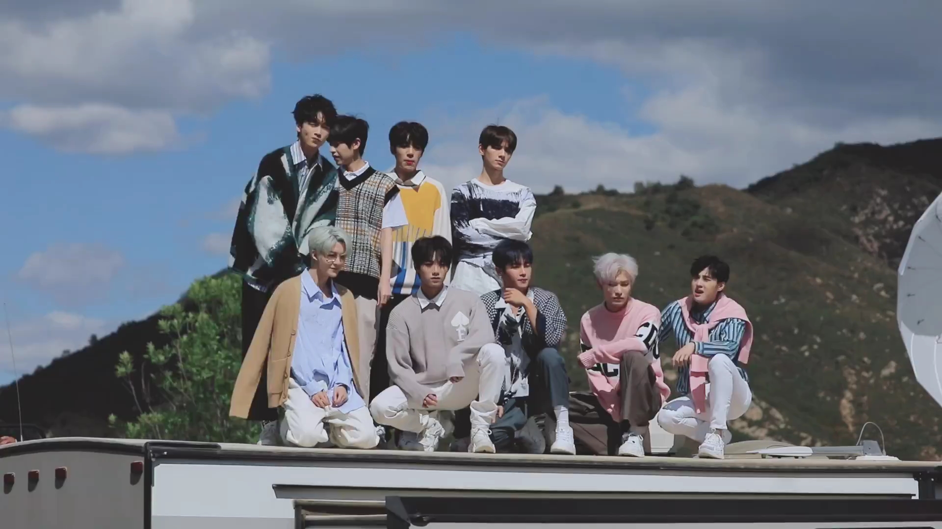 【UNINE】“你是我这一辈子都不想失联的爱”_哔哩哔哩_bilibili