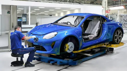 走进法国Alpine工厂如何生产A110 Inside Frances Top Factory Building the Mighty ...