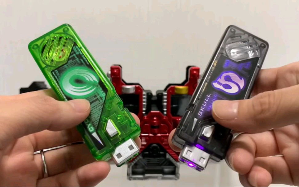 『转载』菲利普妈妈最初预想的W形态 Cyclone × Skull 疾风颅骨_哔哩哔哩_bilibili