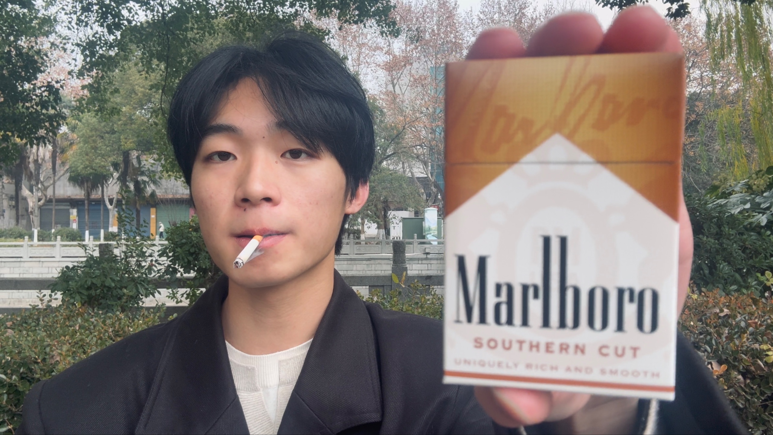 【119】又抽上梦中情烟了｜Marlboro Southern Cut｜南割万-devilhoney119-devilhoney119-哔哩哔哩视频