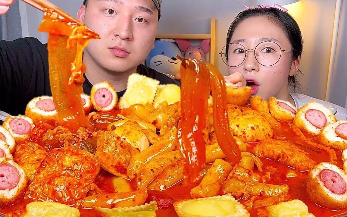 【Cossert】麻辣炒年糕粉条煲&脆皮热狗肠&芝士球-灰鸟入被窝-灰鸟入被窝-哔哩哔哩视频